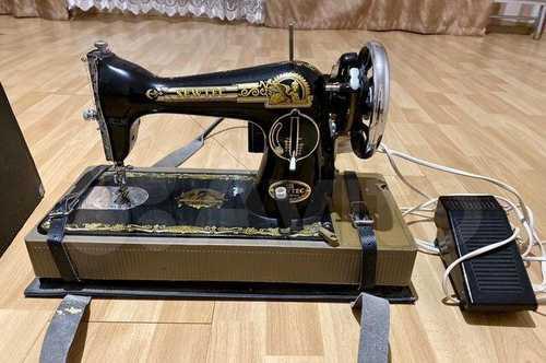Швейная машина Sewtec