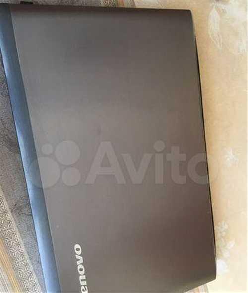 Ноутбук Lenovo v570