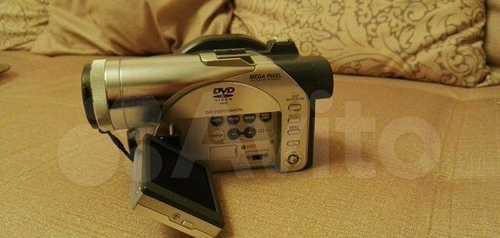 Видеокамера Panasonic VDR-M70GC