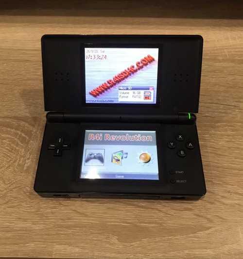 Nintendo DS Lite