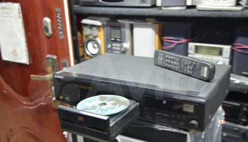 CD-проигрыватель Sony CDP-XE800 пульт