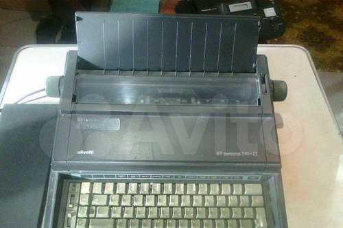 Электрическая пишущая машинка olivetti