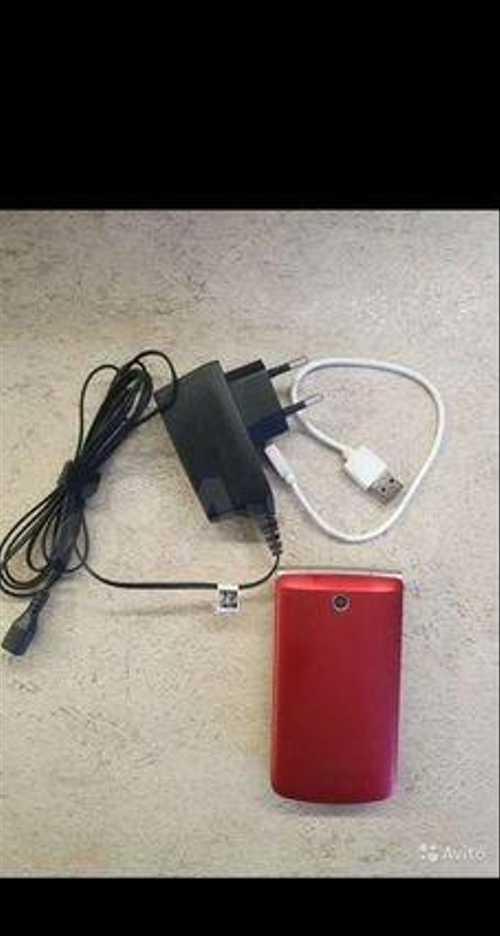 Телефон раскладушка LG G360 red