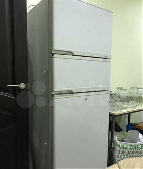 Холодильник трехкамерный Supra