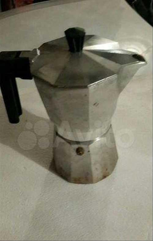 Кофеварка ретро