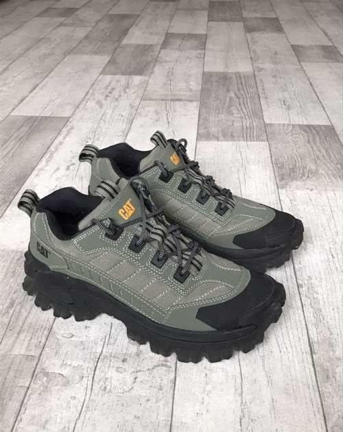 Caterpillar Intruder 43EUR / 10US