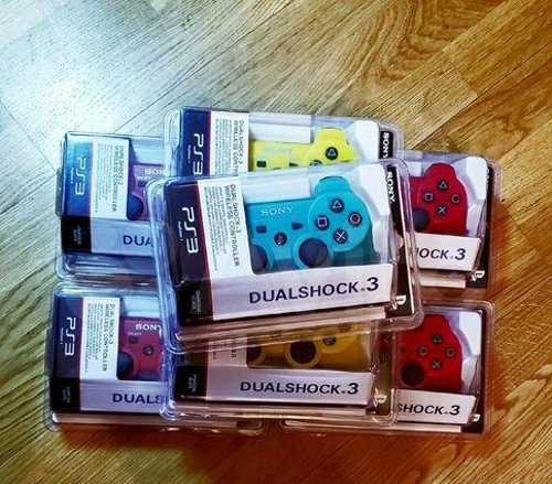 Джойстики Dualshock на Sony PS3 разные цвета