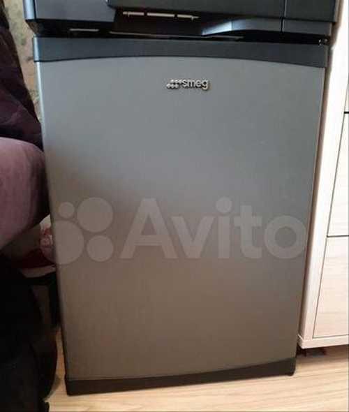 Встраиваемый холодильник Smeg ABM-30