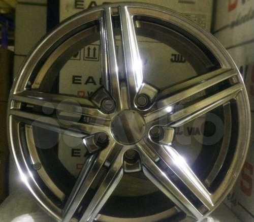 Диски Touareg R19