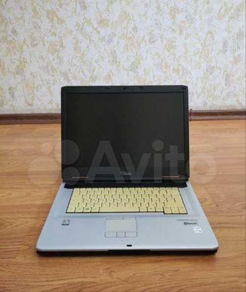 Ноутбук fujitsu-siemens lifebook c1410