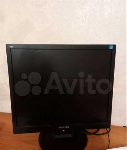 Монитор Philips 19"