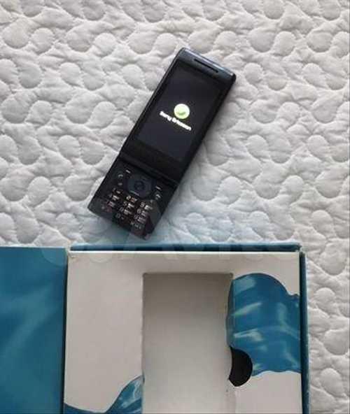Телефон Sony Ericsson U10i