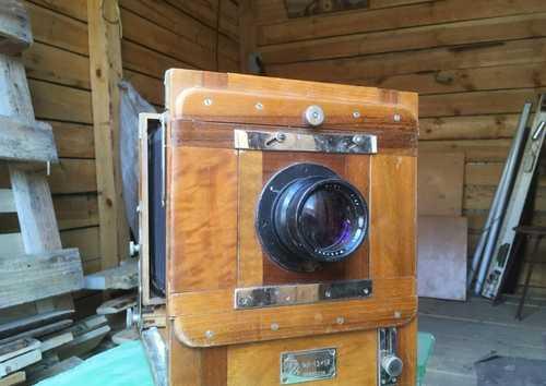 Старинный деревянный фотоаппарат фк 13 х 18