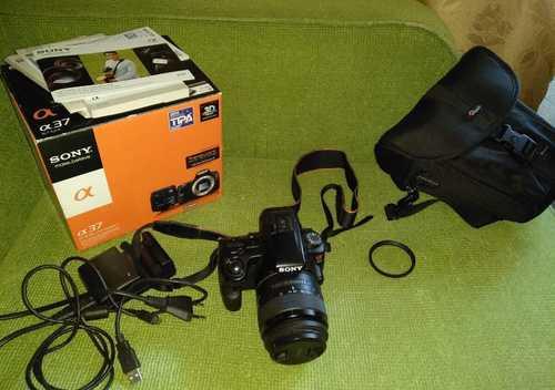 Зеркальный фотоаппарат Sony SLT-A37 Kit