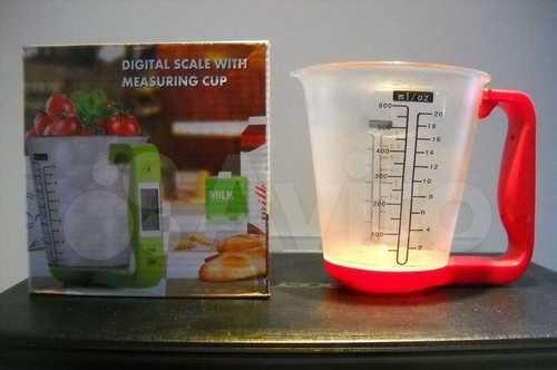 Весы кухонные электронные с мерным стаканом