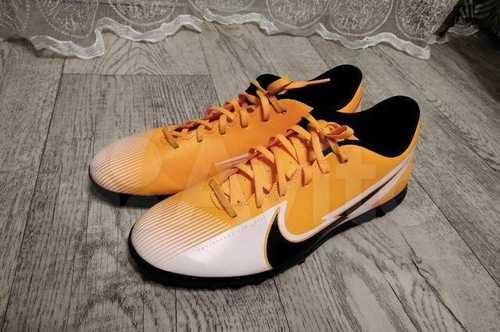Сороконожки Nike Jr. Mercurial Vapor 13