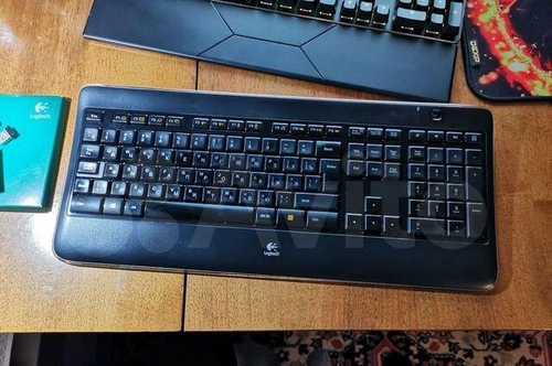 Logitech K800