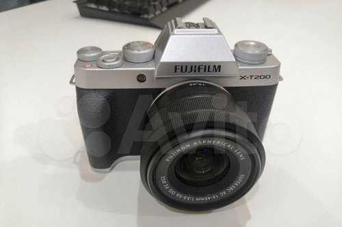 Беззеркальная камера Fujifilm xt-200
