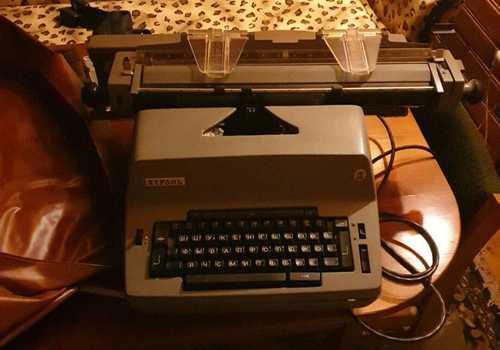Пишущая машинка Ятрань