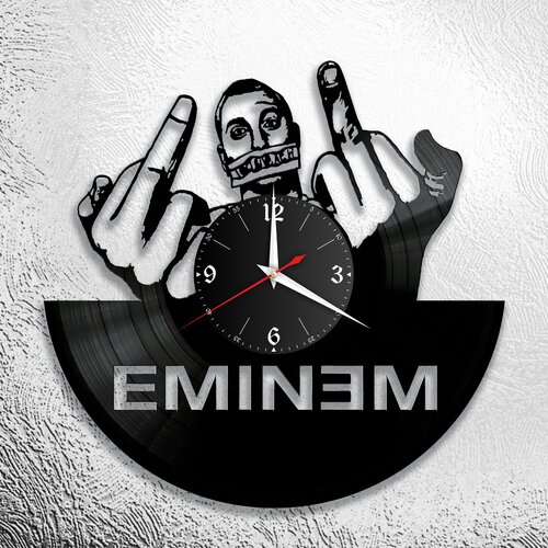 Настенные часы из виниловой пластинки с Eminem