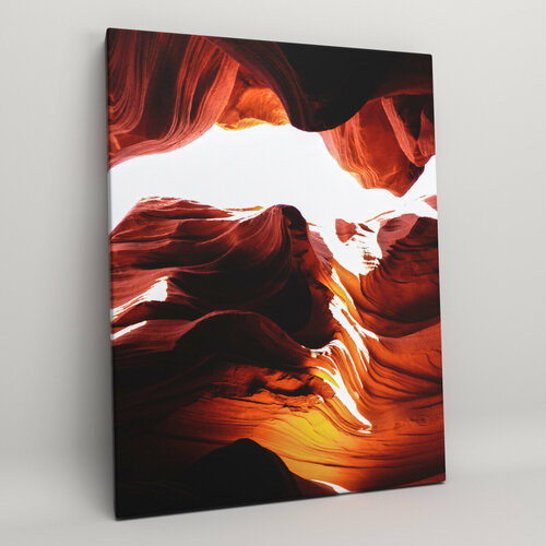 Картина на холсте (интерьерный постер) "Пустынное ущелье" природа, с деревянным подрамником, размер 45x60 см