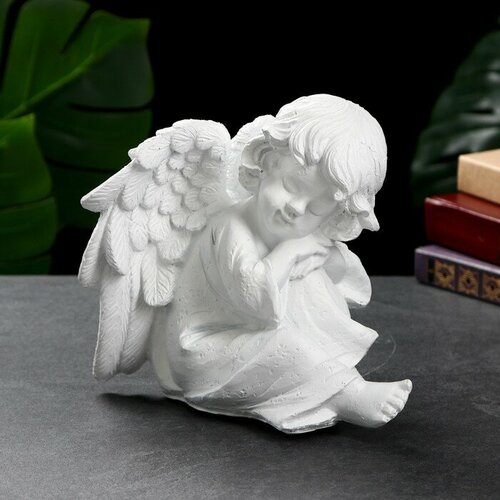 Фигура "Ангелочек с крыльями сидит" белый, 17х20х25см
