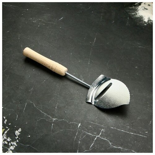 Нож-лопатка для сыра, 26 см, Классическая с деревянной ручкой