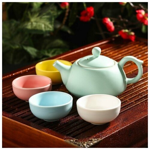 Набор для чайной церемонии "Разноцветное утро", 5 предметов, на 4 персоны, чайник 200 мл, 4 чашки 50 мл, разноцветный