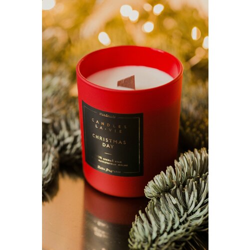 Свеча ароматическая Candles la vie ароматическая новогодняя с ароматом рождественский день с деревянным фитилем/аромасвечка интерьерная/свечка