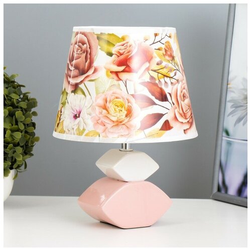 Настольная лампа "Букет" Е14 15Вт розово-белый 20х20х32 см