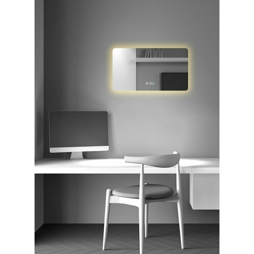 Зеркало для ванной с часами Prisma 50*70 прямоугольное горизонтальное "парящее" с тёплой LED-подсветкой