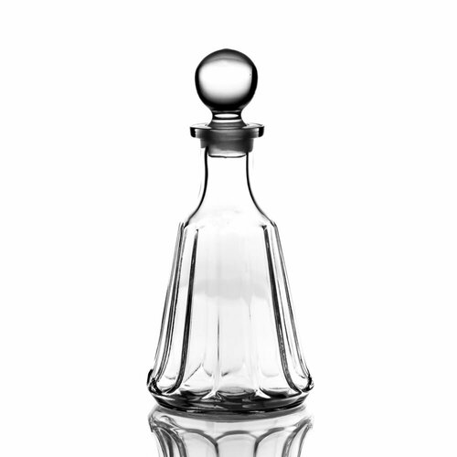 Граненый графин (стекло, 0.5 литра)
