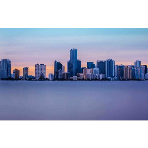 Картина на холсте 60x110 LinxOne "Панорама, небоскребы, Майами" интерьерная для дома / на стену / на кухню / с подрамником