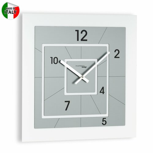 Итальянские настенные часы. Модель Nexus. Цвет: белый/титан