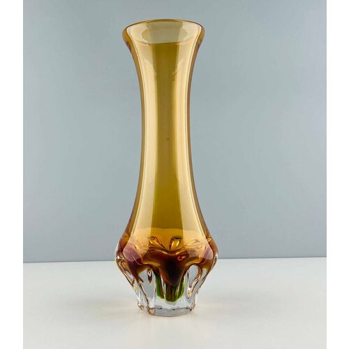 Винтажная ваза "Золотой корень". Цветное стекло. Чехословакия, 1970-е.