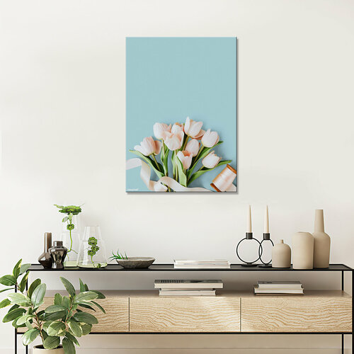 Интерьерная картина на холсте - нежные тюльпаны с лентой 40х60