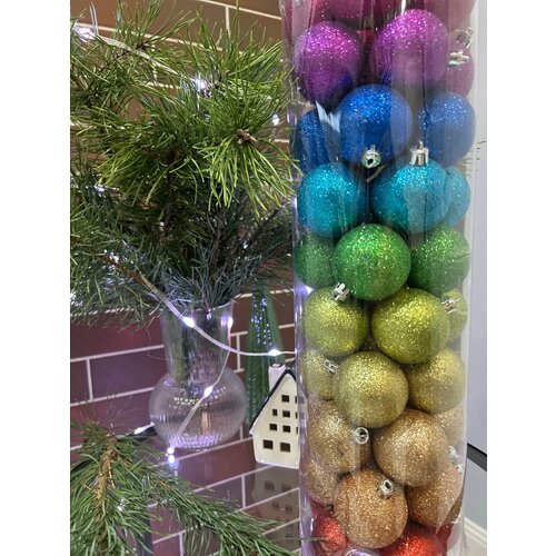 Набор новогодних блестящих шариков на елку "50 штук"