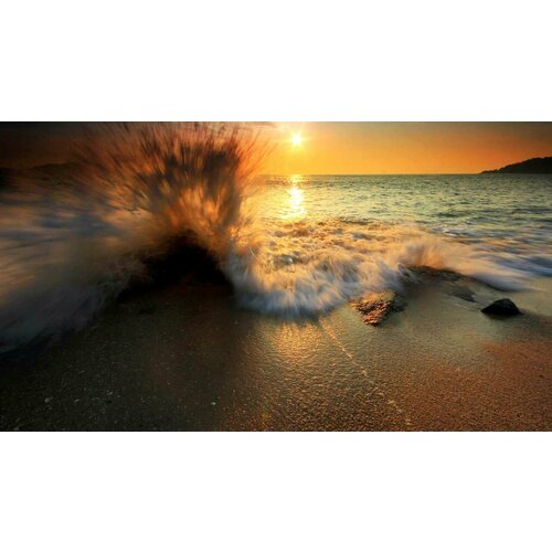 Картина на холсте 60x110 Альянс Лес "Брызги песок солнце пляж волна" на подрамнике / интерьер/ декор