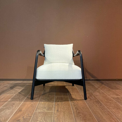 Кресло Orix Grande/массив, букле/белый, бежевый, черный/67х75х84 см