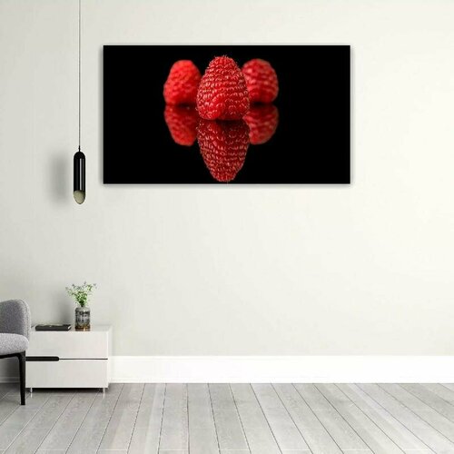 Картина на холсте 60x110 LinxOne "Отражение ягода малина черный" интерьерная для дома / на стену / на кухню / с подрамником