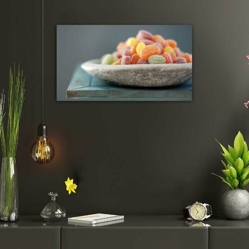 Картина на холсте 60x110 LinxOne "Тарелка конфеты" интерьерная для дома / на стену / на кухню / с подрамником