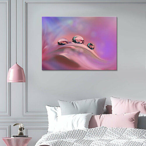 Картина интерьерная-розовые капли 50х70