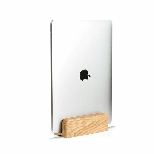 Вертикальная, настольная подставка для ноутбука из дерева. Подойдет для ноутбука толщиной до 18 мм.