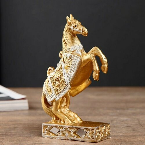 Сувенир полистоун "Золотой конь на дыбах" микс 12,5х8,3х3,8 см (комплект из 4 шт)