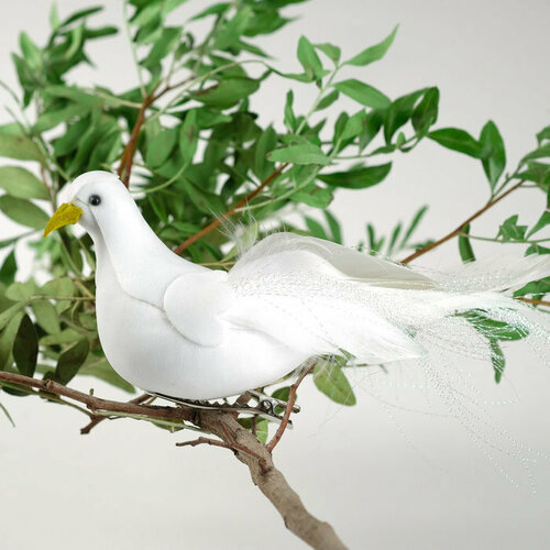 Птичка для декора и флористики, на прищепке, белая, пластиковая, 1шт, 8 х 8 см (комплект из 12 шт)