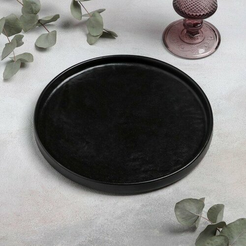 Блюдо фарфоровое для подачи Magistro "Pietra lunare", d=22 см, цвет чёрный