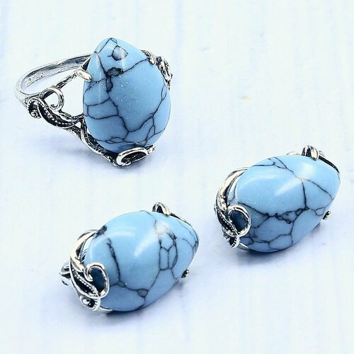 Комплект бижутерии Комплект посеребренных украшений (серьги + кольцо) с натуральной бирюзой: серьги, кольцо, бирюза, искусственный камень, размер кольца 20, голубой