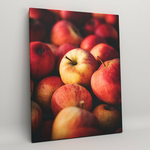 Картина на холсте (интерьерный постер) "Красные яблоки", с деревянным подрамником, размер 30x40 см