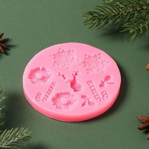 Форма для мастики и шоколада - Снежинки, 9.5 см, цвет розовый, 2 шт.