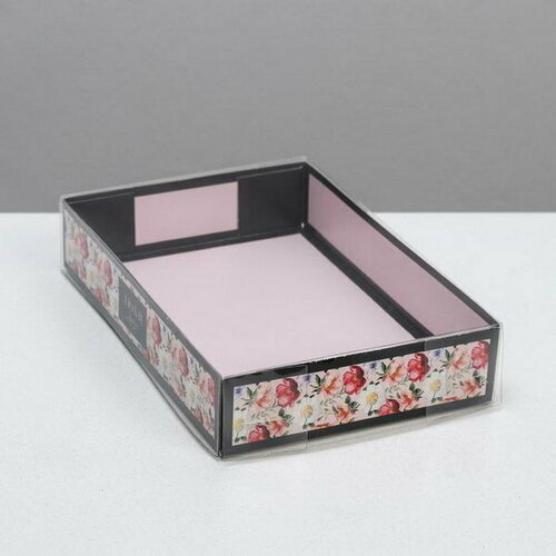 Коробка для макарун с подложками "Люби", 17 x 12 x 3.5 см, 5 шт.